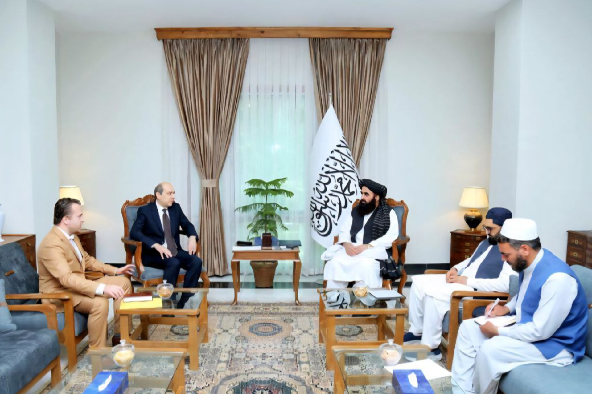 Afghanistan becomes a full member of the Moscow format for the first time